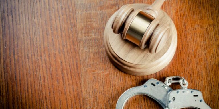 Ceza Davasında Düşme Kararı (CMK 223/8)